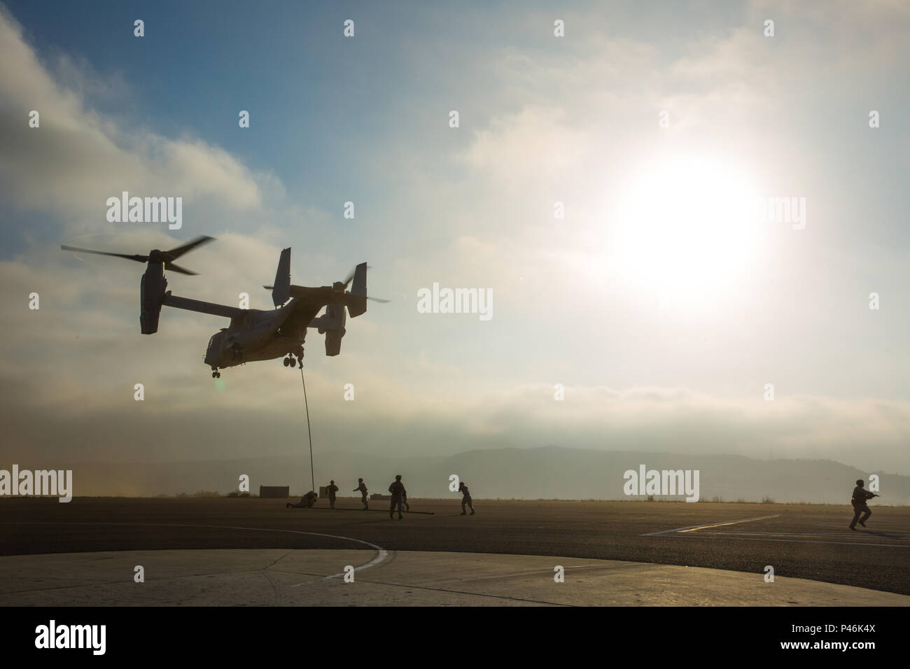 Marines with 2nd Battalion, 5th Marine Regiment, Weapons Company, Scout ...