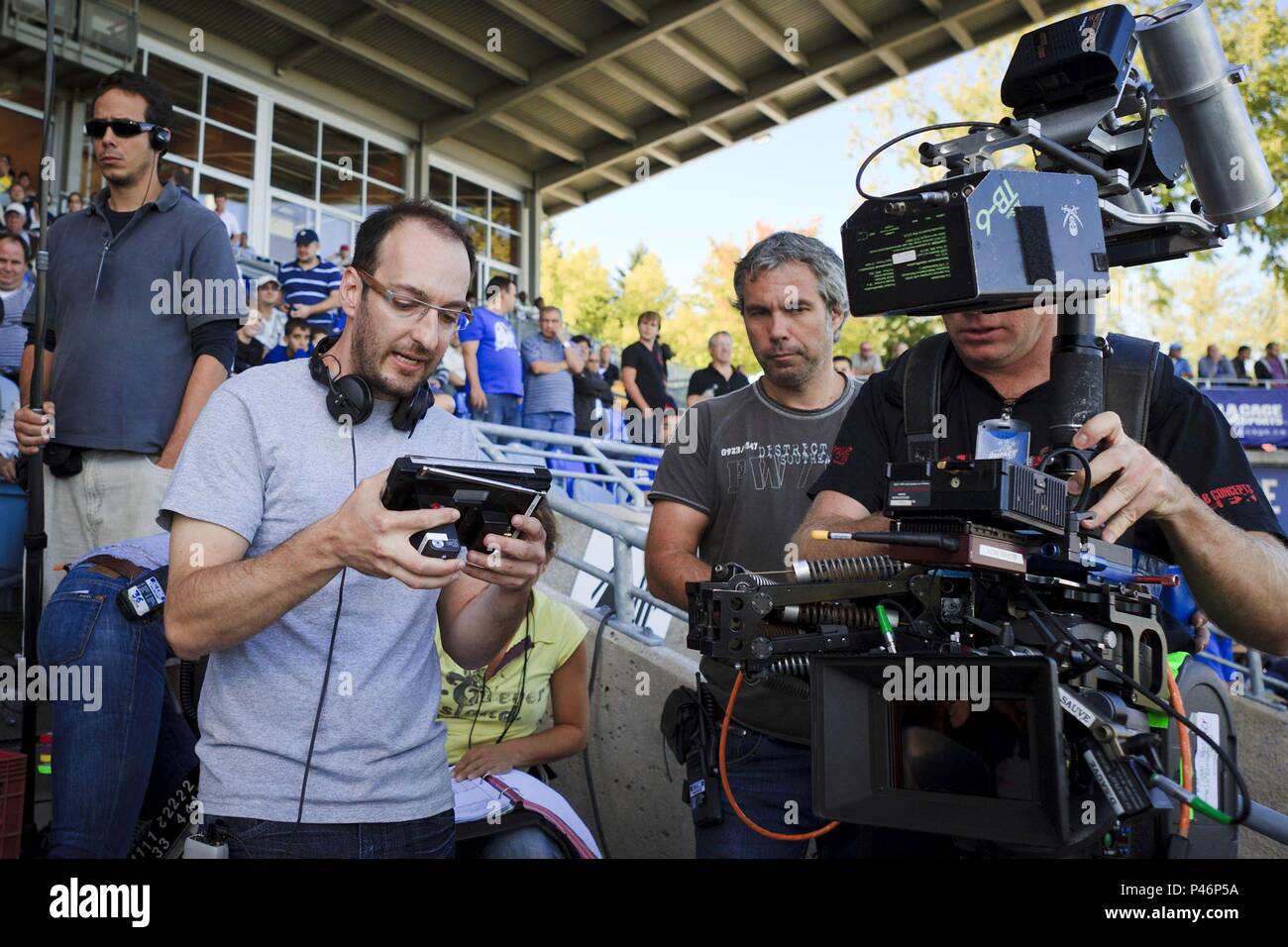 Original Film Title: STARBUCK. English Title: STARBUCK. Film Director ...