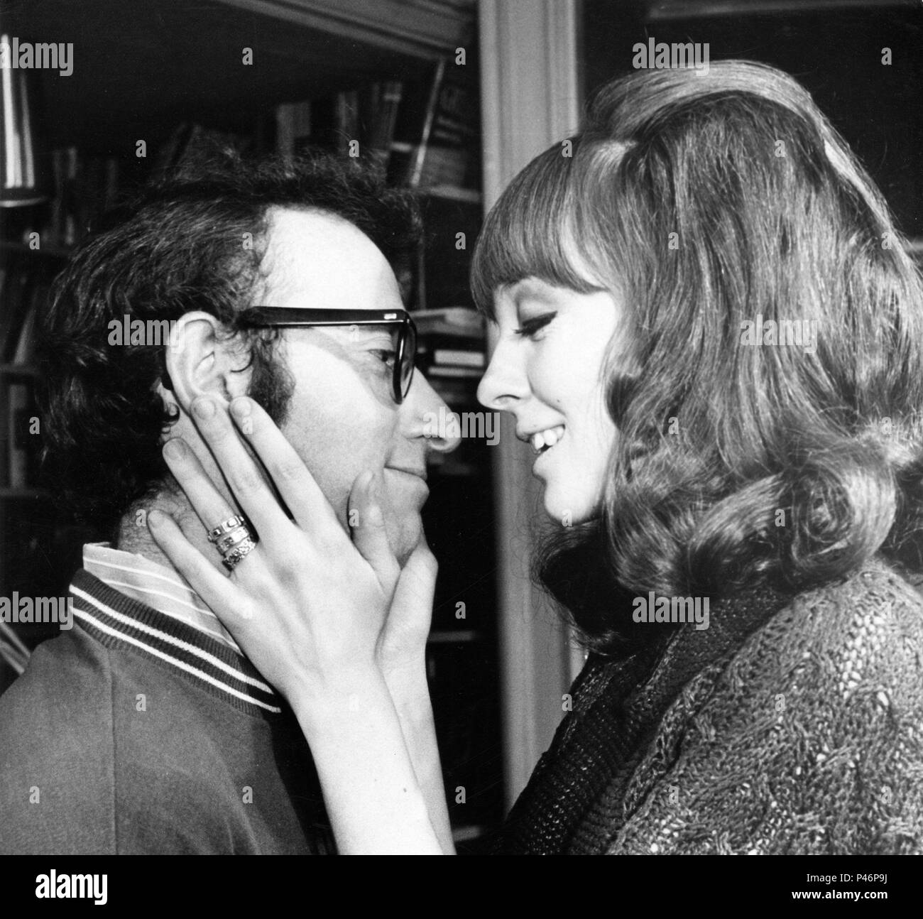 Original Film Title: PLAY IT AGAIN, SAM. English Title: PLAY IT AGAIN ...