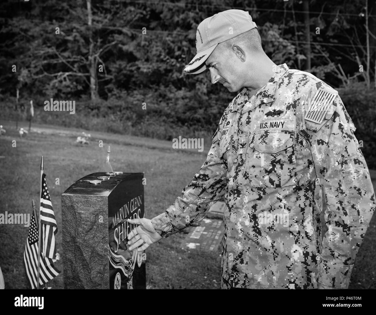 U s navy capt greg commanding Black and White Stock Photos & Images - Alamy