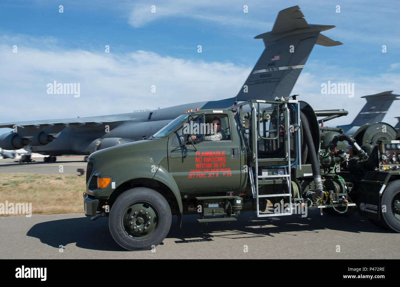 Flexible drives hi-res stock photography and images - Alamy