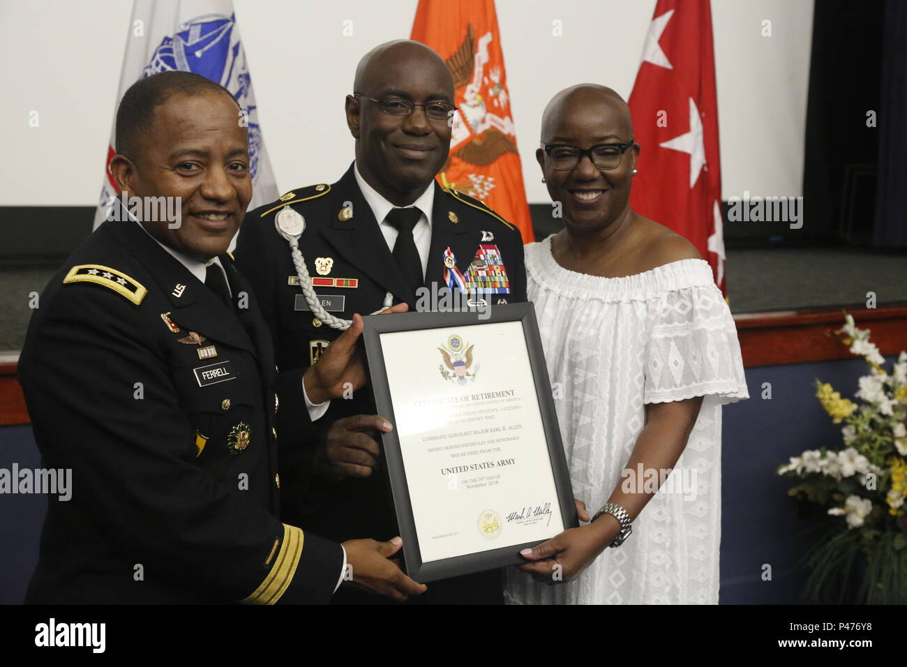 U.S. Army Command Sgt. Maj. Earl Allen recieves his Certificate of ...