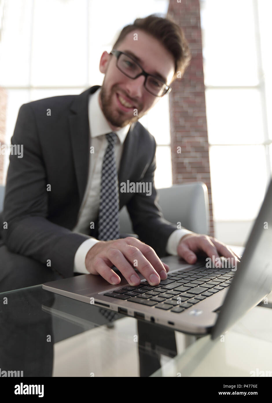 Portrait handsome web developer hi-res stock photography and images - Alamy