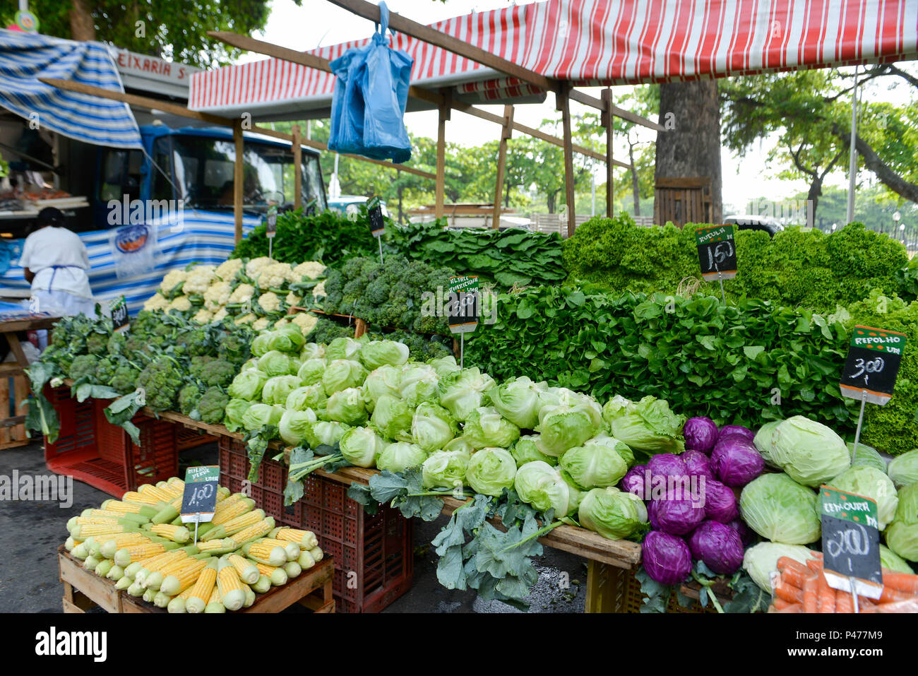 Feira livre do bairro da glória hi-res stock photography and images - Alamy