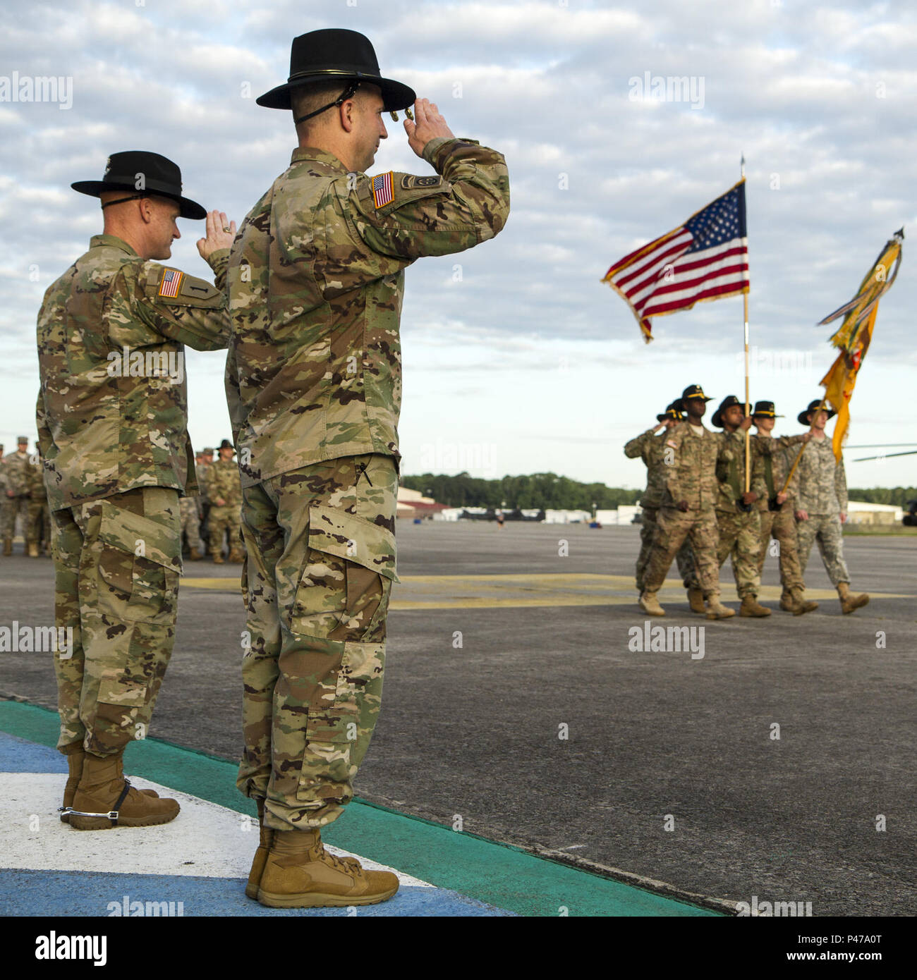 The 3rd Combat Aviation Brigade commander, Col. Jeffrey Becker and ...