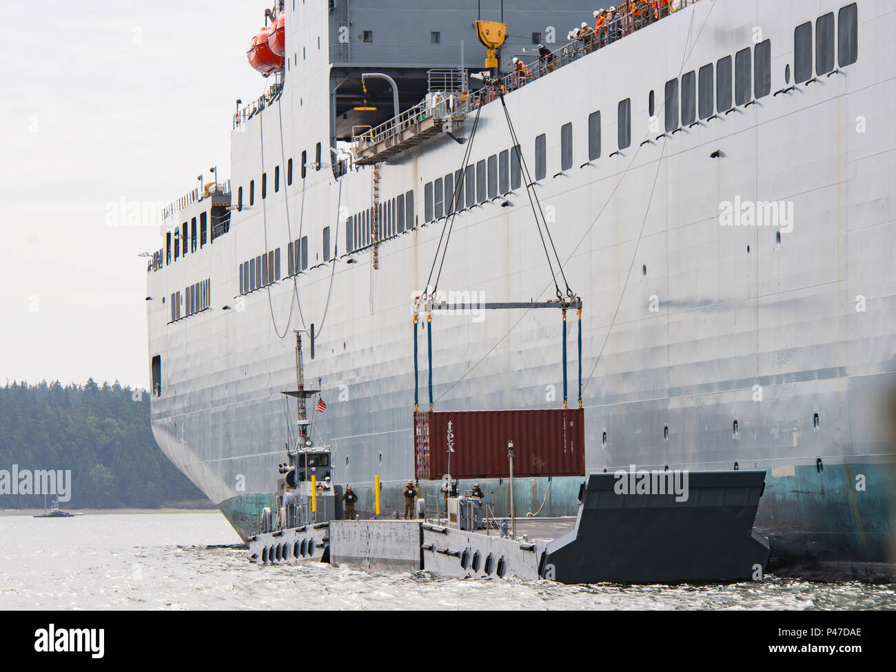 INDIAN ISLAND, Wash. (June 8, 2016) - Sailors, attached to Amphibious ...