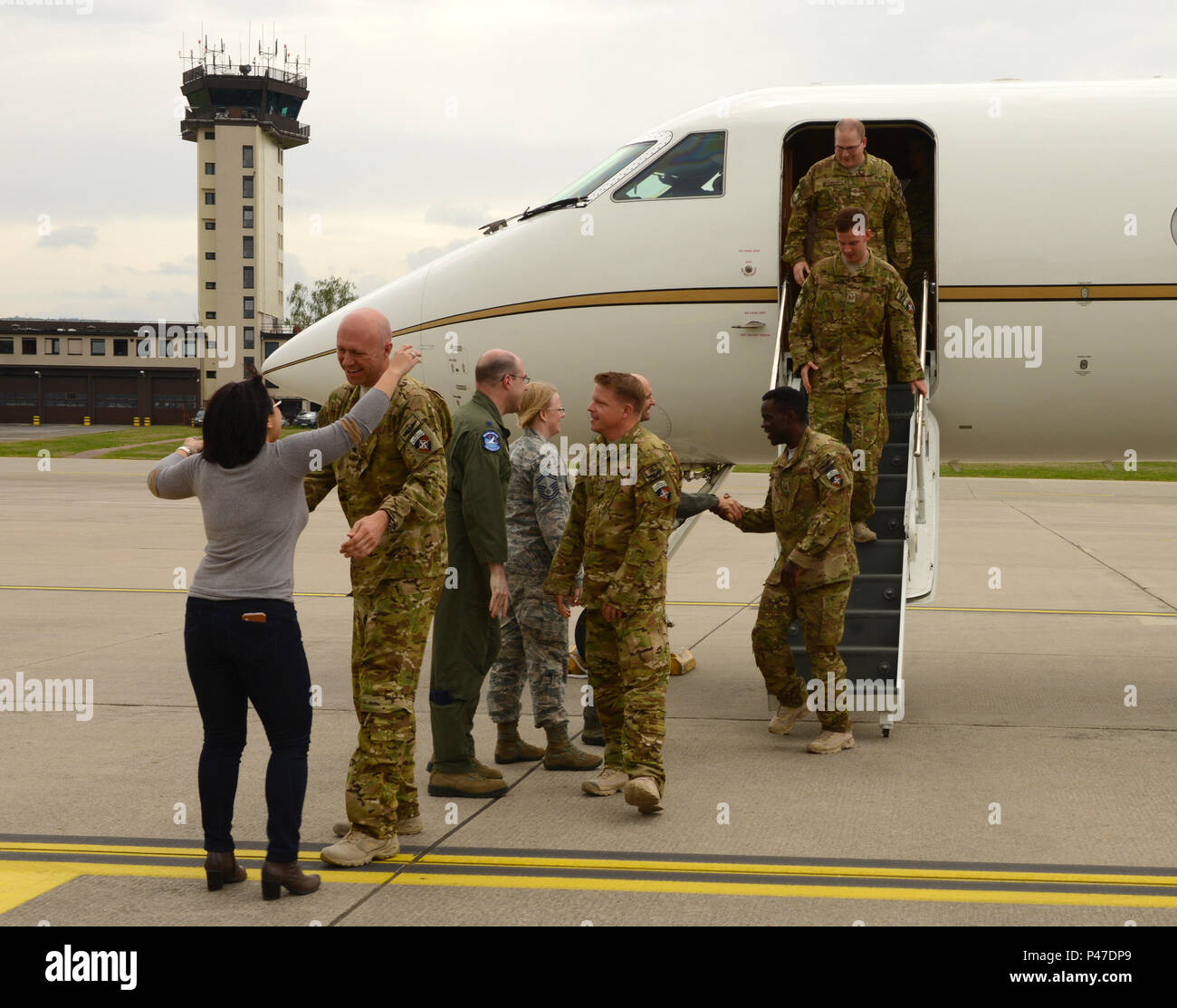 76th airlift squadron hi-res stock photography and images - Alamy