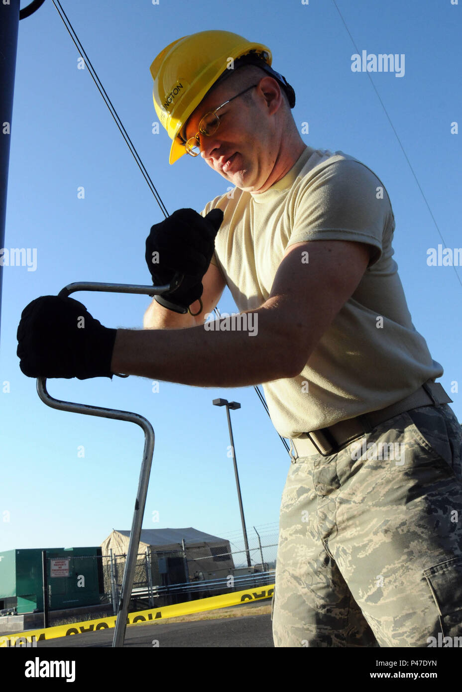 Members with the 134th Air Control Squadron participate in exercise ...
