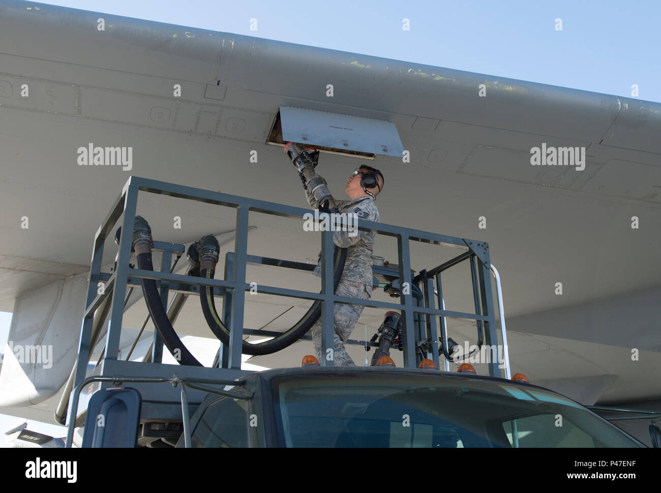 10 cargo tanks hi-res stock photography and images - Alamy