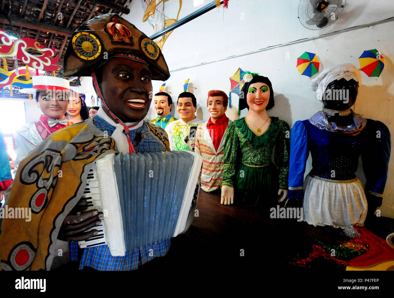 Bonecos gigantes de olinda hi-res stock photography and images - Alamy