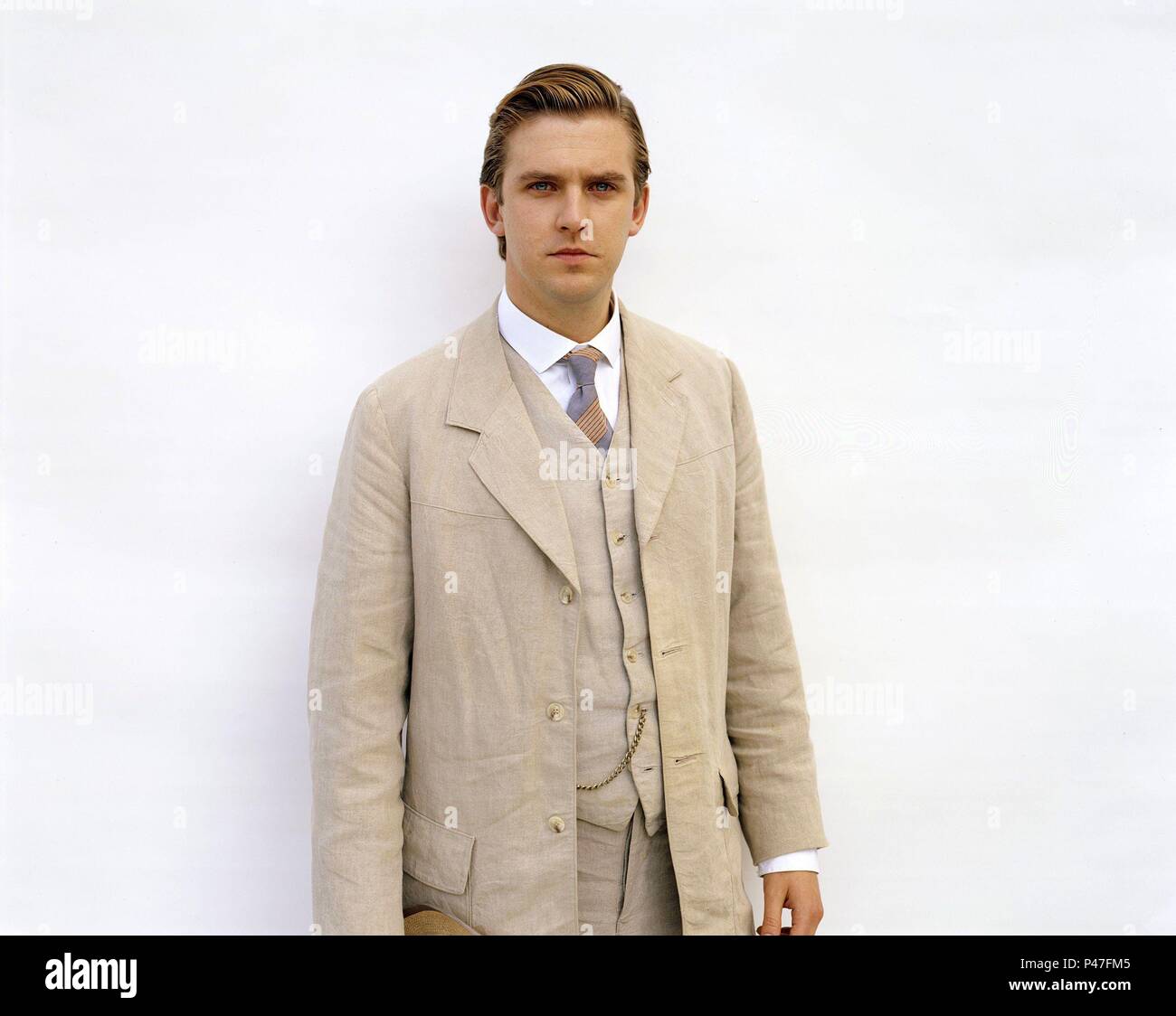 Dan stevens portrait hi-res stock photography and images - Alamy