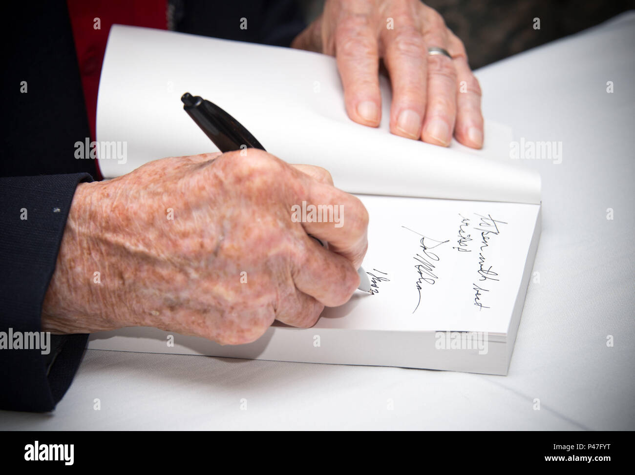 Colonel Maxwell High Resolution Stock Photography and Images - Alamy