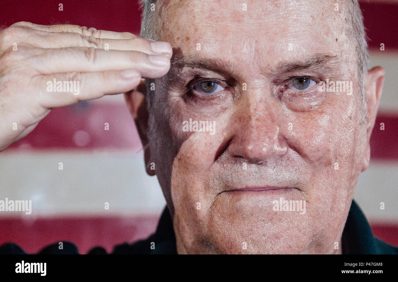 Vib7 hi-res stock photography and images - Alamy