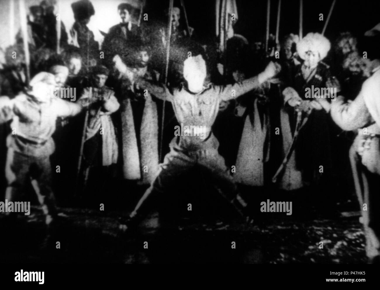 Original Film Title: OKTYABR. English Title: TEN DAYS THAT SHOOK THE ...