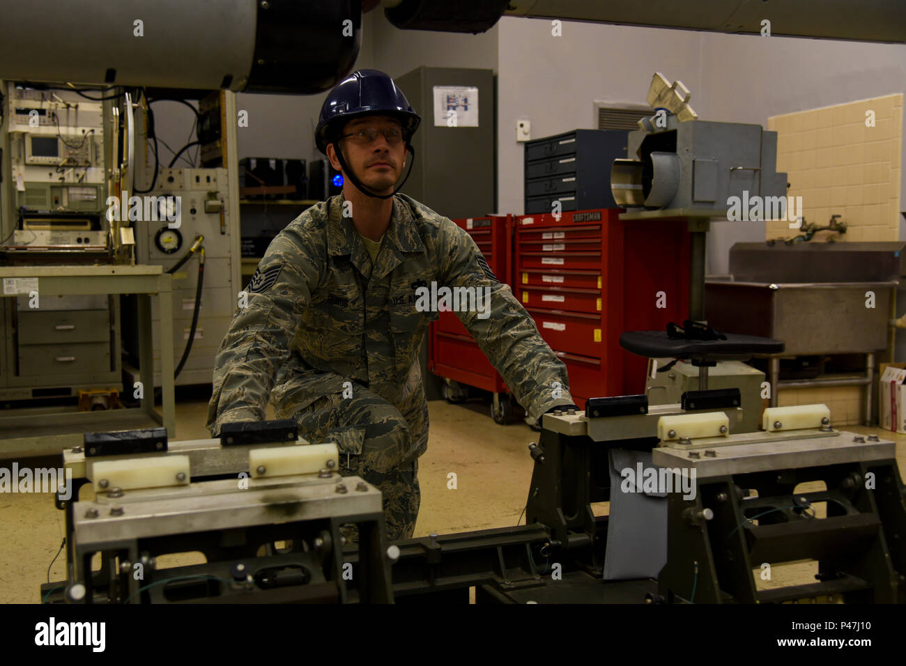 187 fighter wing electronic warfare mission adversity counter me hi-res ...