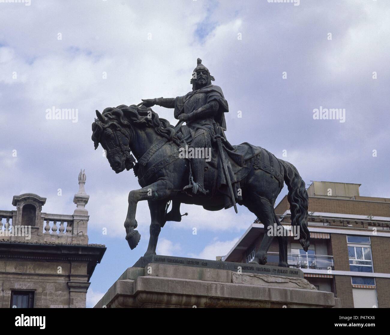 Equestrian statue jaime i hi-res stock photography and images - Alamy