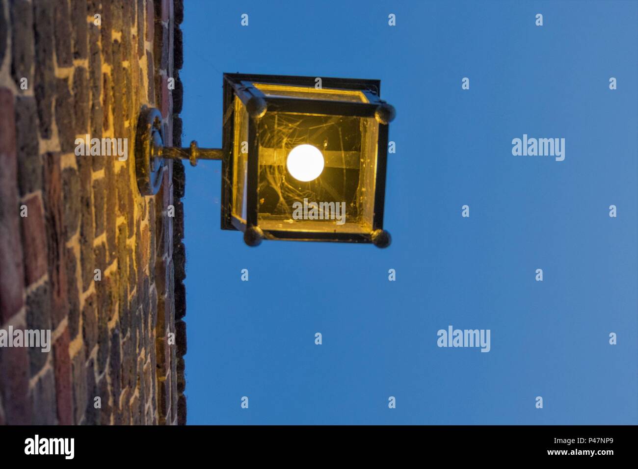 External light fitting hi-res stock photography and images - Alamy