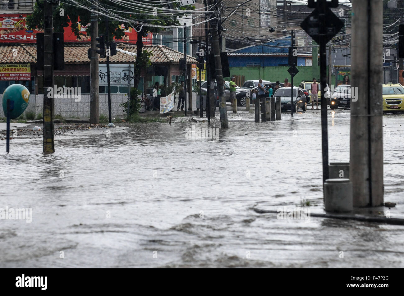RIO DE JANEIRO, RJ - 17/02/2015: TEMPORAL NO RIO DE JANEIRO - Forte ...