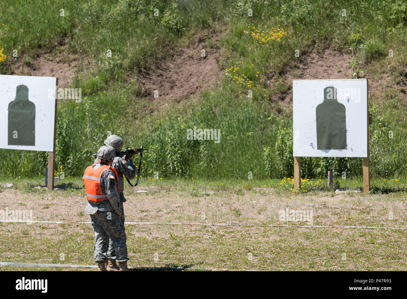 Soldiers with the 834th Aviation Support Battalion conduct reflexive ...
