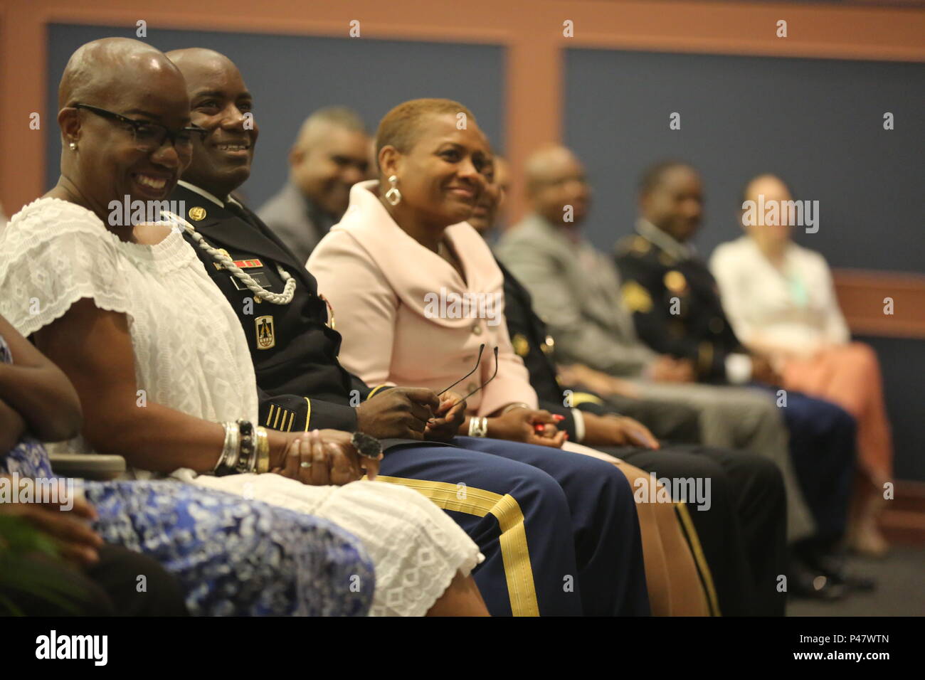 Command sgt maj earl b allen hi-res stock photography and images - Alamy