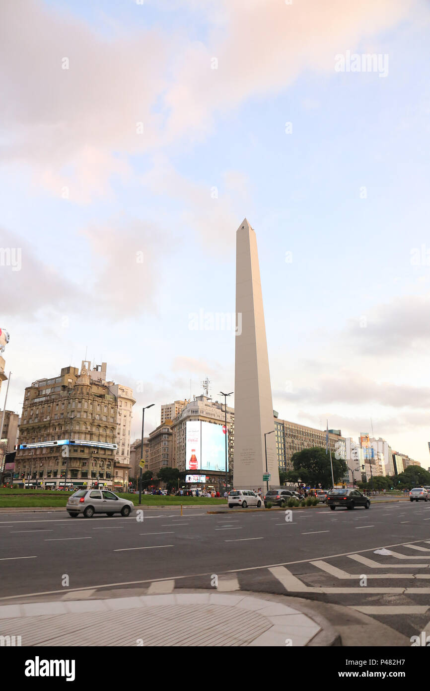 BUENOS AIRES, ARGENTINA - 17/01/2015: OBELISCO DE BUENOS AIRES - O ...