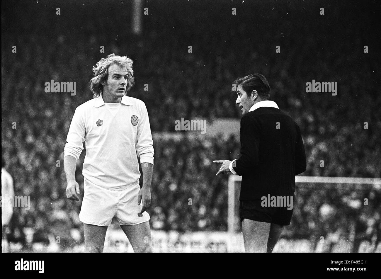 Terry Cooper Leeds High Resolution Stock Photography and Images - Alamy
