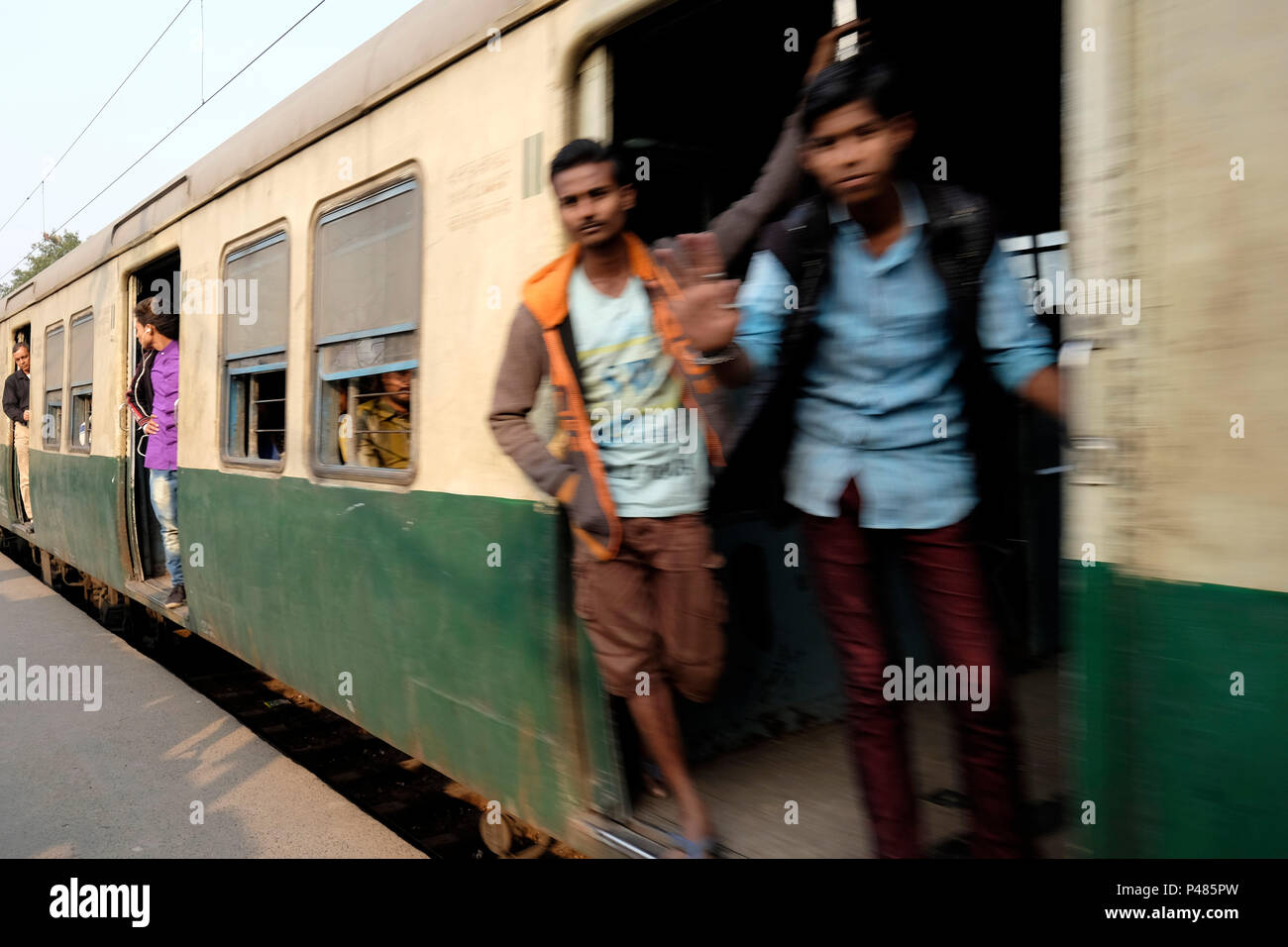 India, Kolkata, Park Circus railway station Stock Photo - Alamy