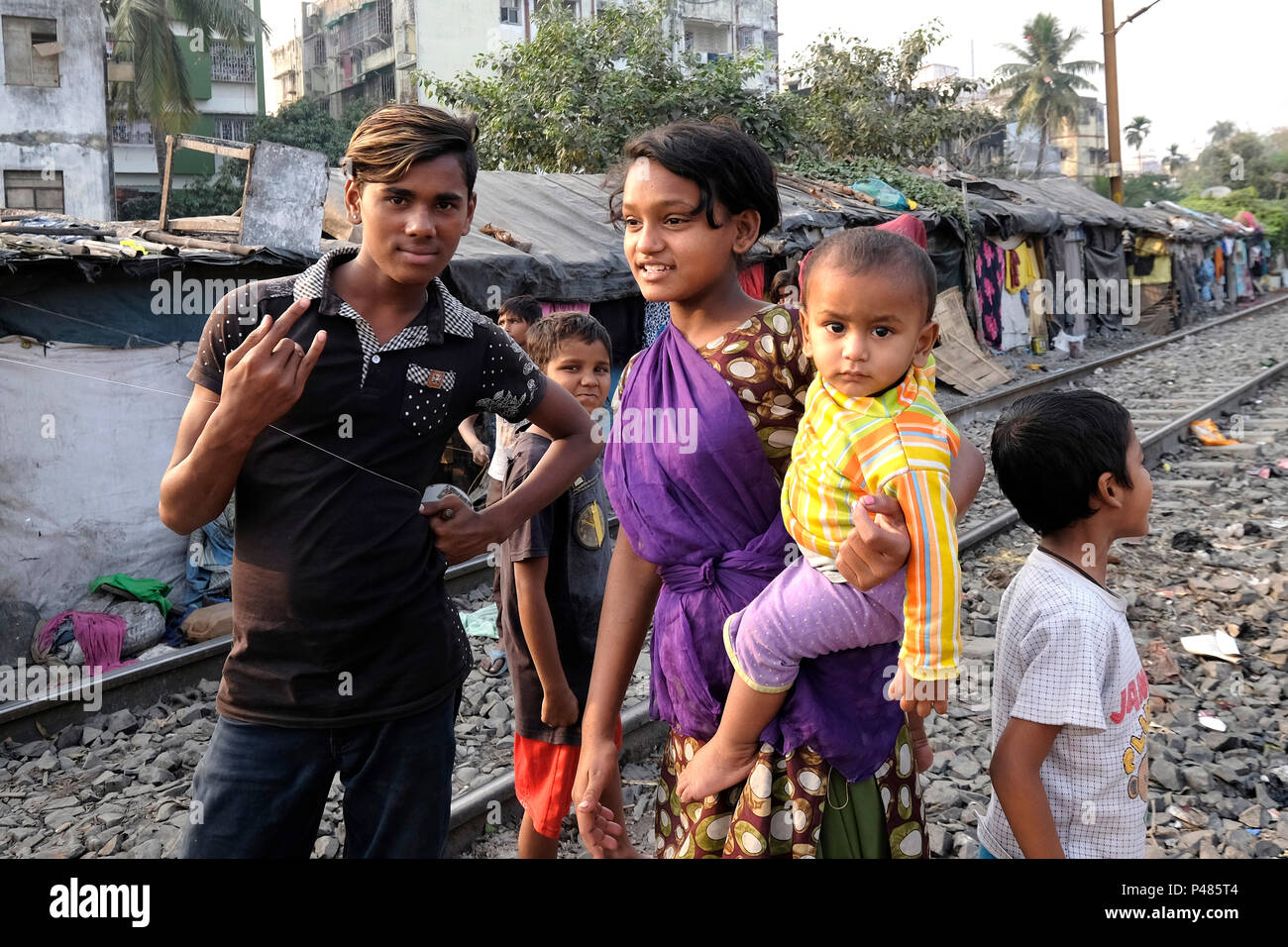 India, Kolkata, Park Circus slum Stock Photo - Alamy