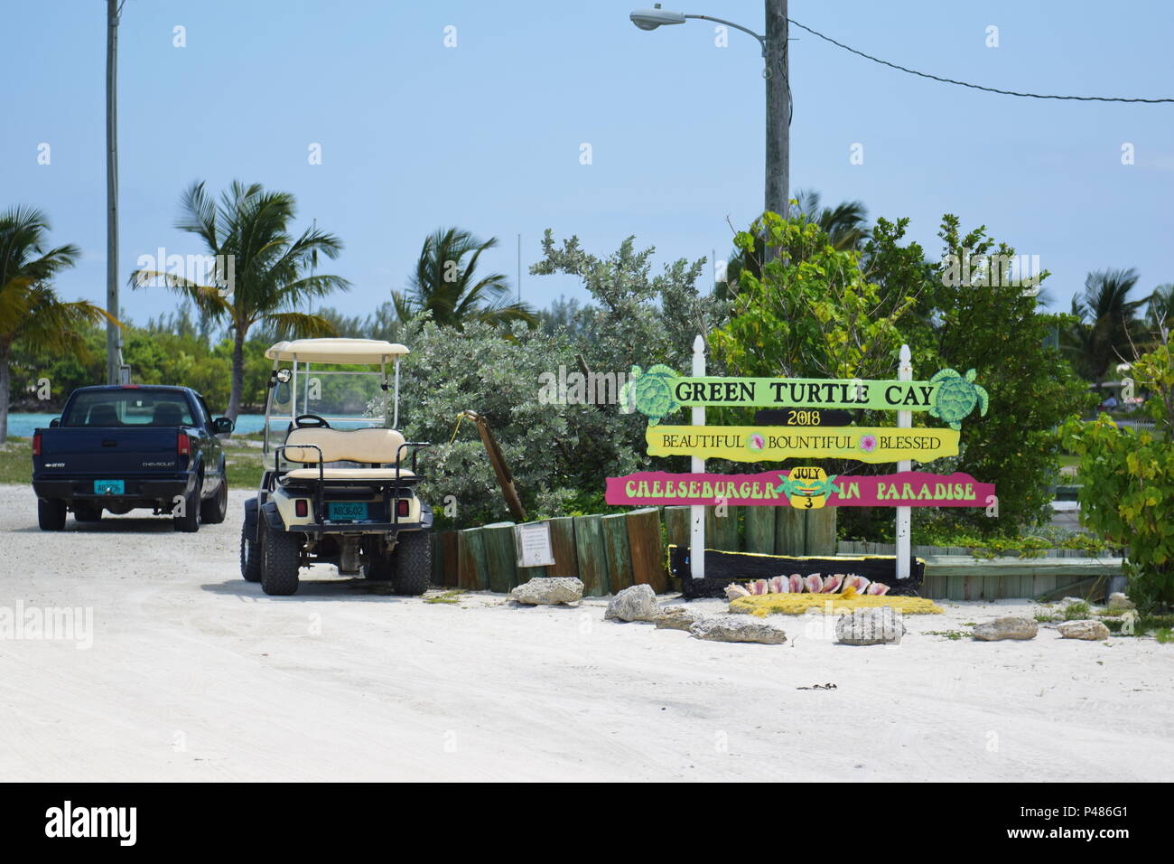Green Turtle Cay, Bahamas entrance sign Stock Photo - Alamy