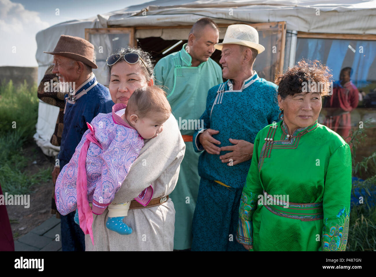 Generations family china home hi-res stock photography and images - Alamy