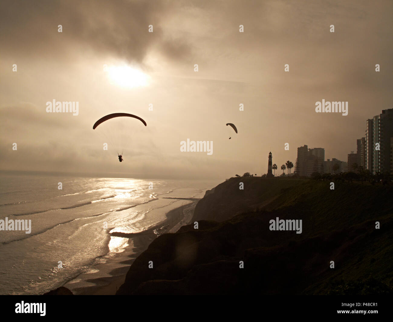 paragliding on the costa verde cliffs in miraflores lima peru Stock ...