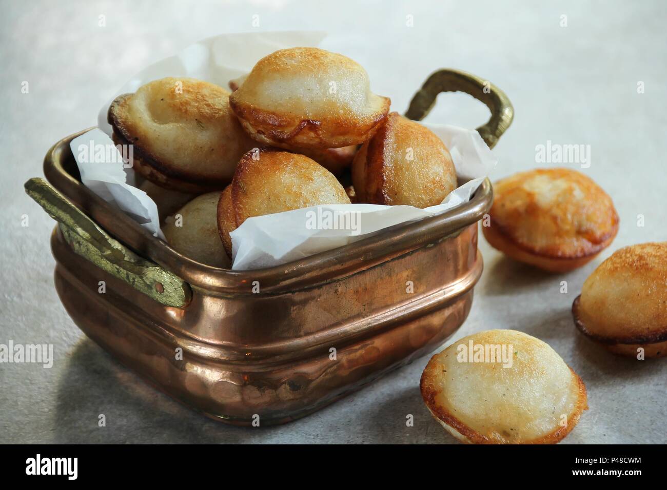 Kannur appam hi-res stock photography and images - Alamy