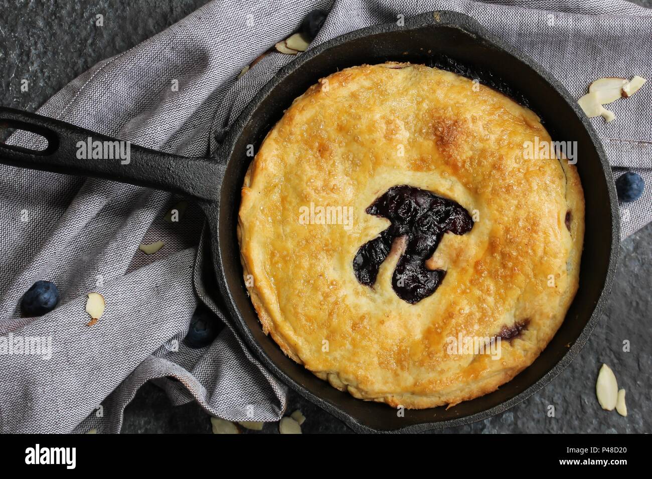 Pi symbol cake hi-res stock photography and images - Alamy