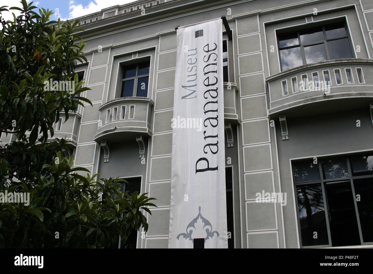CURITIBA, PR - 10/03/2010: MUSEU PARANAENSE - Fachada do Museu ...