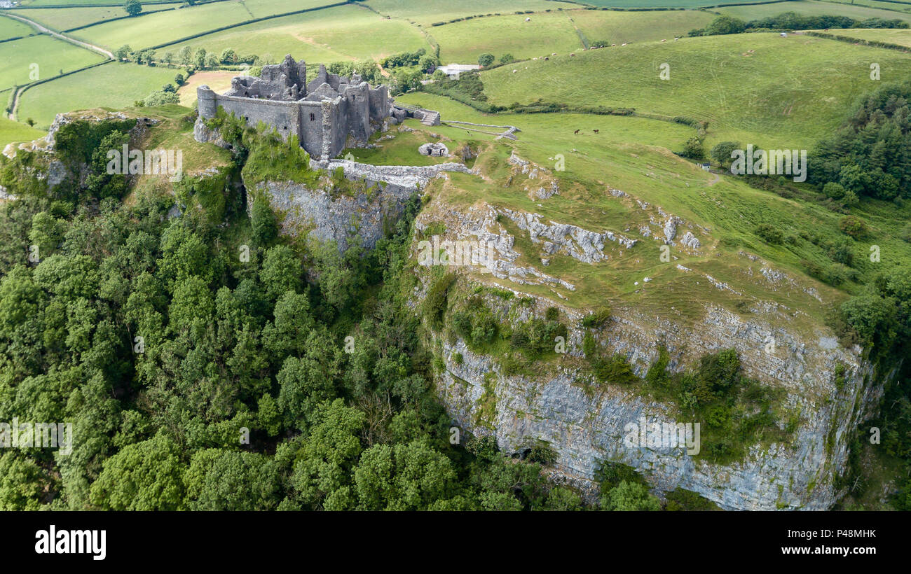 Aerial view of Carreg Cennen Castle in rural Camarthenshire Stock Photo ...