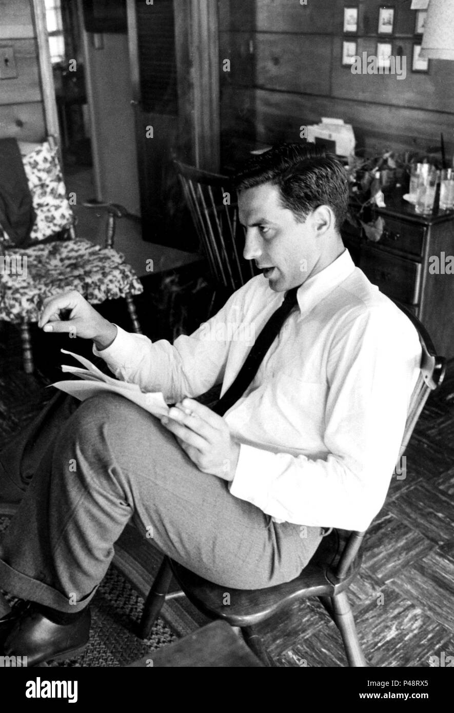 Stars: JOHN CASSAVETES Stock Photo - Alamy