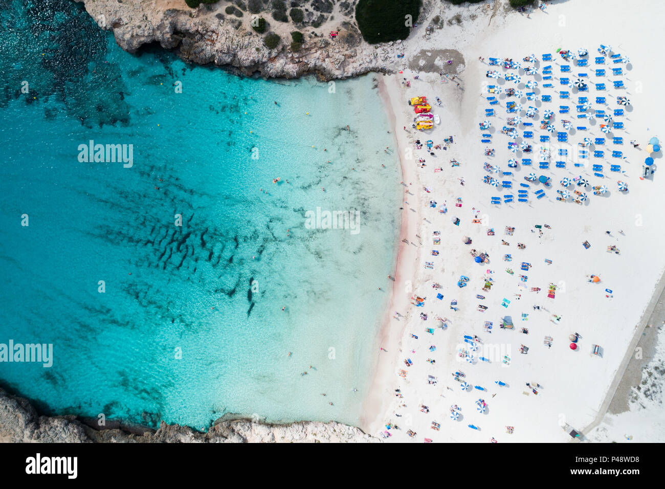 Aerial view of beautiful beach Stock Photo - Alamy