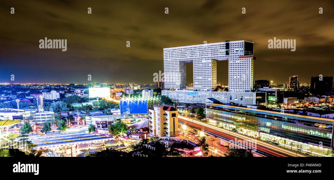Elephant shaped building hi-res stock photography and images - Alamy