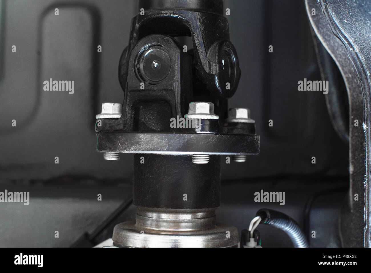 connecting the propeller shaft assy Stock Photo - Alamy