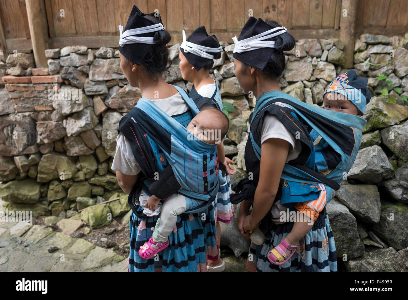 Yao shan hi-res stock photography and images - Alamy