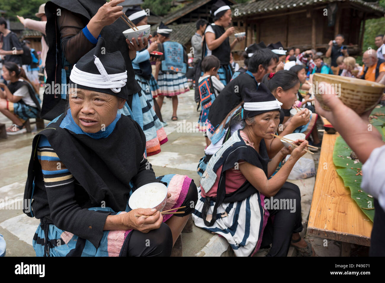 Yao shan hi-res stock photography and images - Alamy