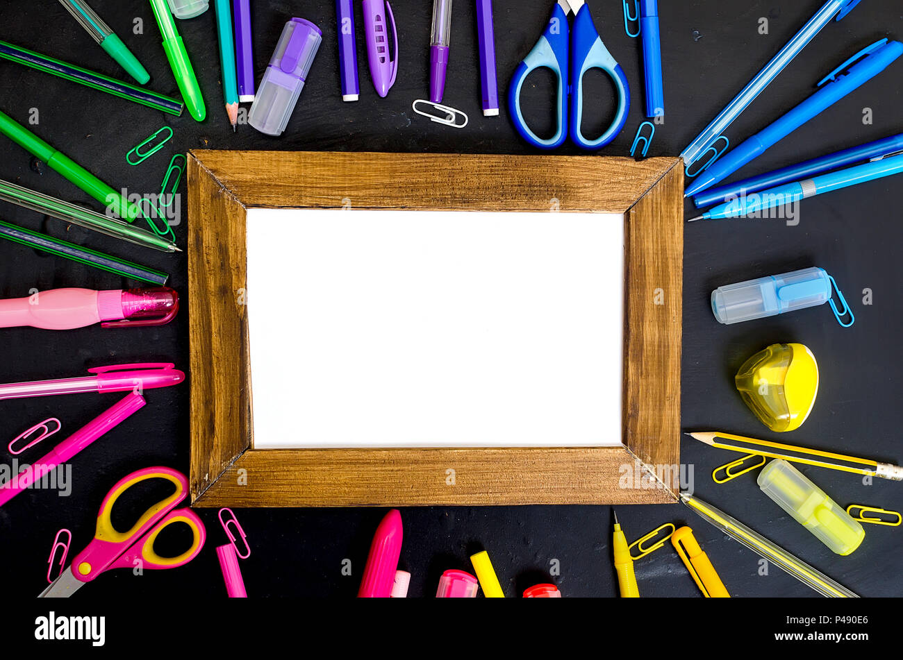 Flat lay with lettering back to school and set of school equipment on ...