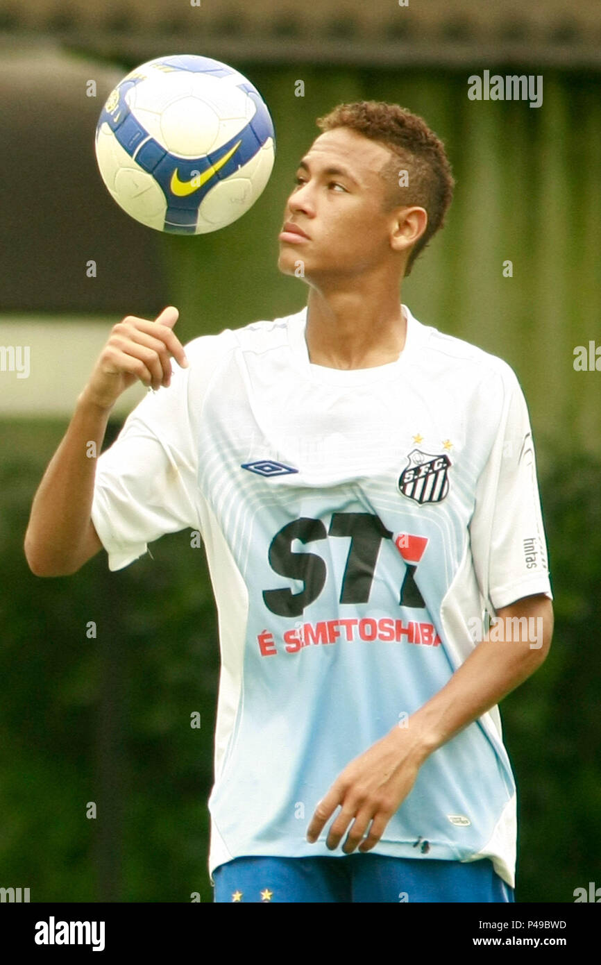 Neymar santos hi-res stock photography and images - Alamy