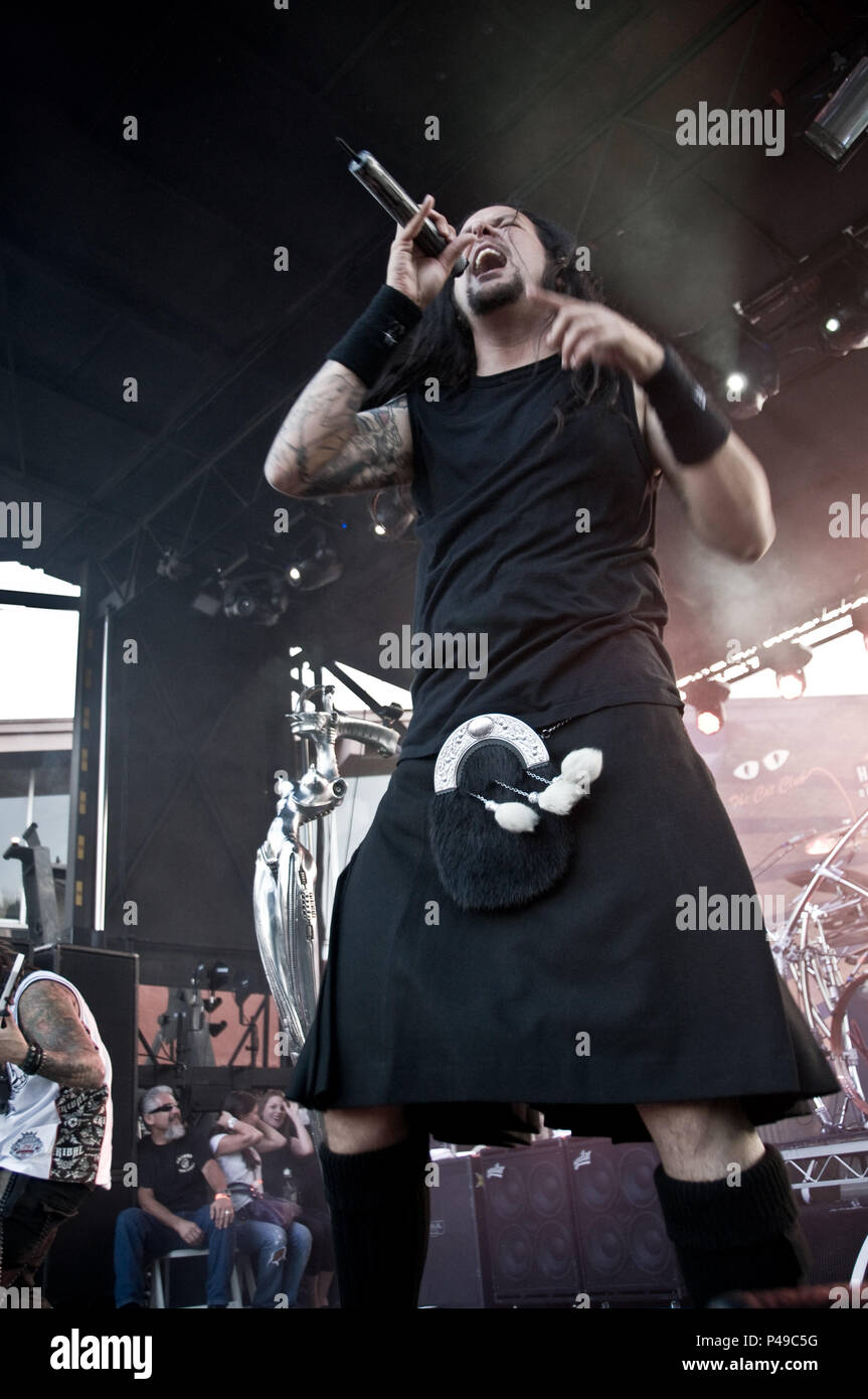 Korn performing live at the 2009 Sunset Strip Music Festival in ...