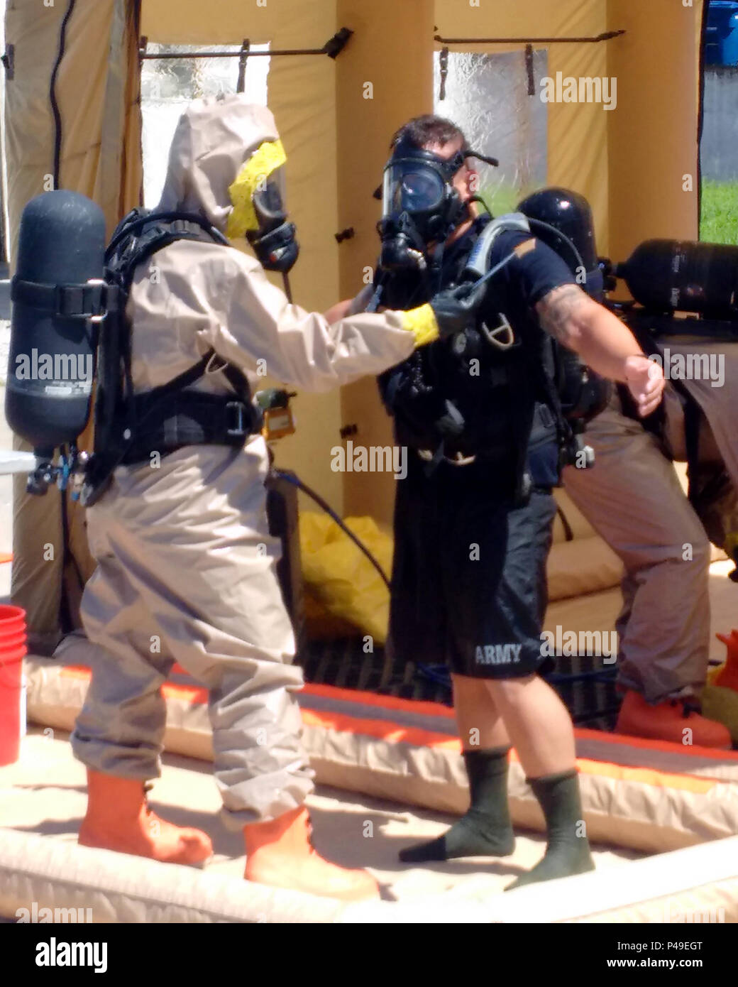 Members of the Texas National Guard's 6th Civil Support Team ...