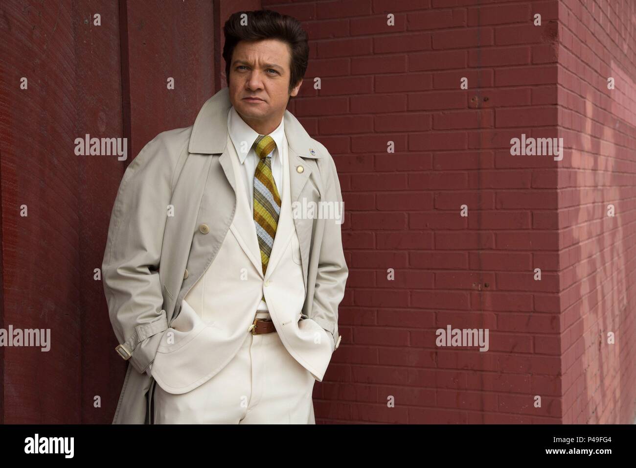 American hustle hi-res stock photography and images - Alamy