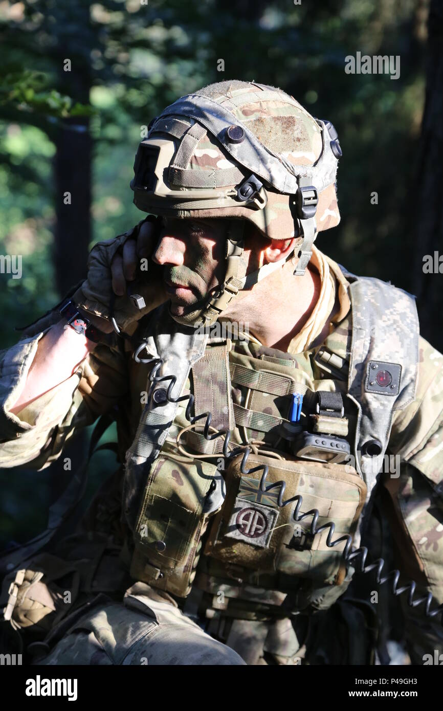 2nd battalion royal gurkha rifles hi-res stock photography and images ...