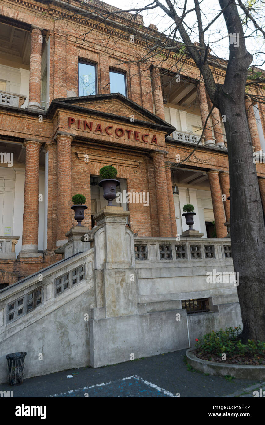 Sao paulo pinacoteca hi-res stock photography and images - Alamy