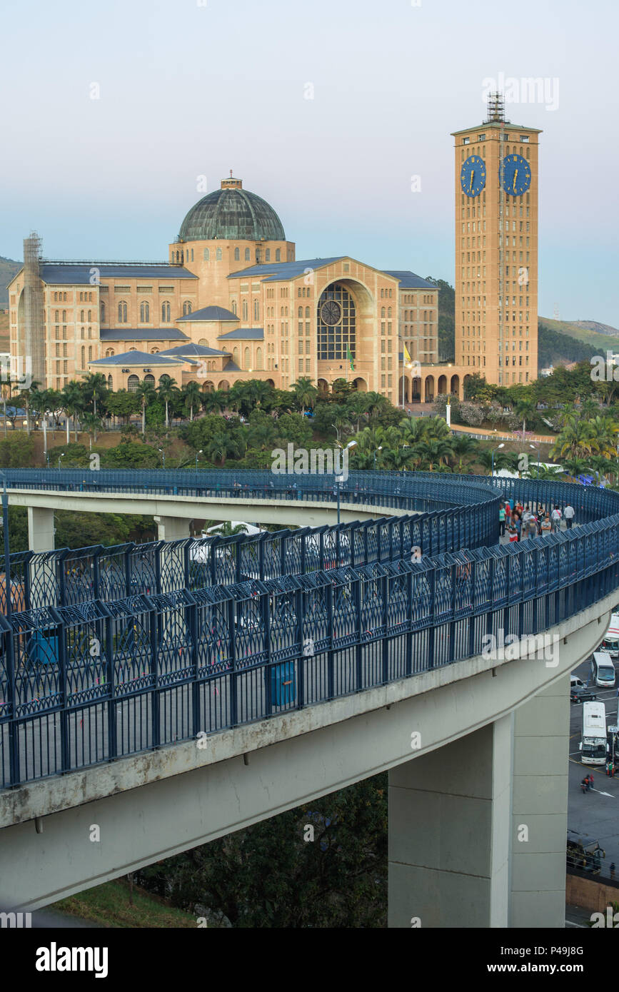 APARECIDA, SP - 18.07.2015: SANTUÁRIO DE APARECIDA - Santuario de ...