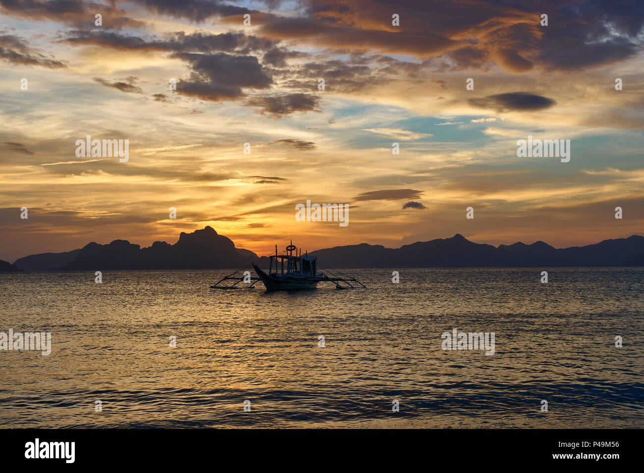 Boat view on the beach Stock Photo - Alamy